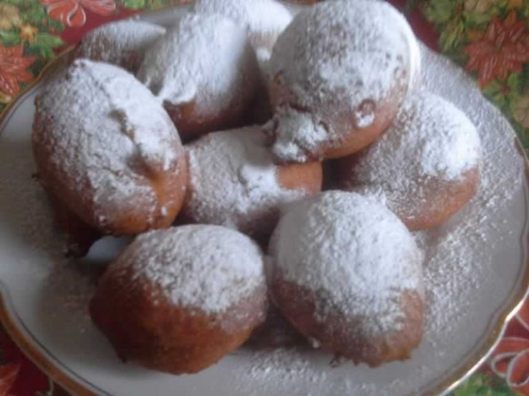 Vazdušasti i mekani domaći jogurt uštipci – Savršeni za doručak (Video)