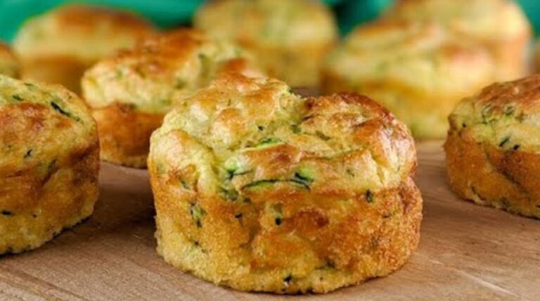 Fantasticne slane mafine sa tikvicama i grizom za 20 minuta!