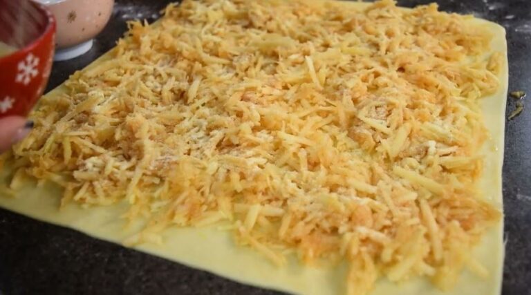 Mekana štrudla sa jabukama: Ukus i miris detinjstva