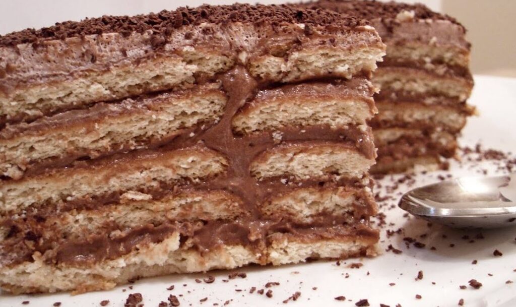 Čokoladna keks torta, recept koji uspeva čak i početnicima - SPREMNA ZA ...