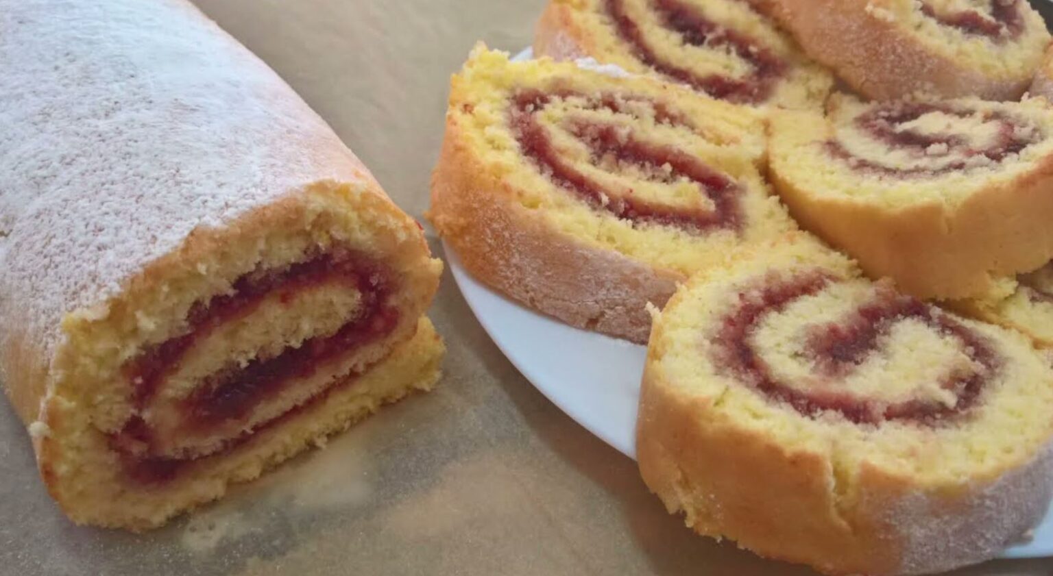 Najmekši rolat sa džemom: Mekana poslastica koja oduzima dah!