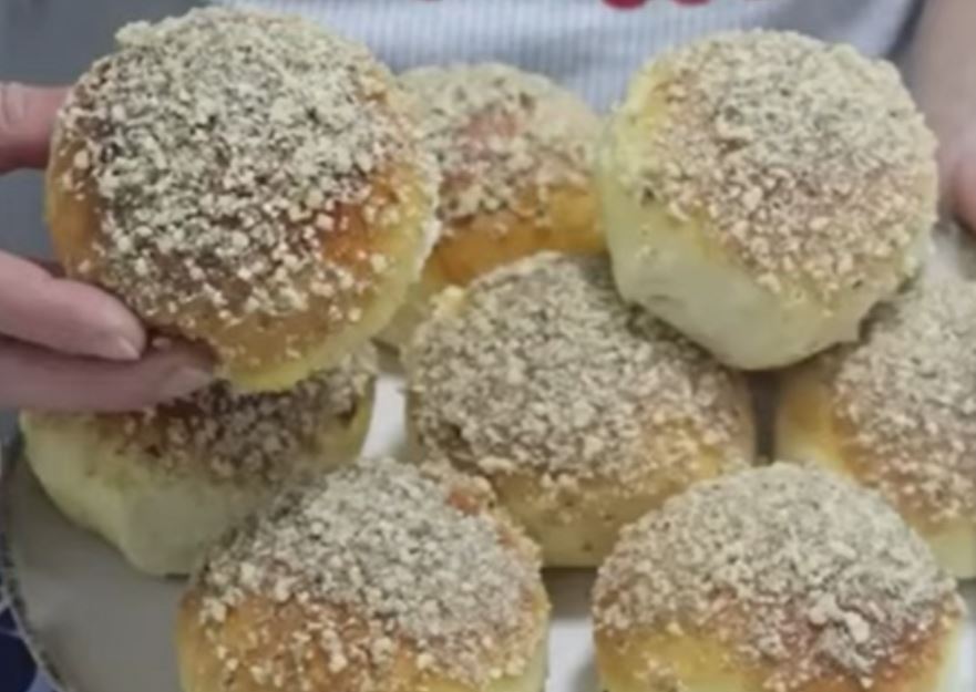 Najukusnije slatke vasilice sa medom i orasima za Svetog Vasilija